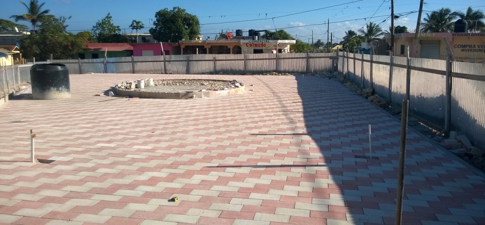 Adobloques utilizados en obras | Brito Industrias de Construcción S.R.L